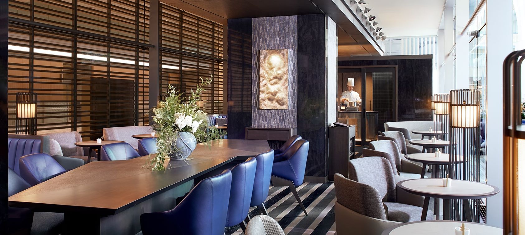 The Ritz-Carlton Café & Deli | The Ritz-Carlton, Tokyo